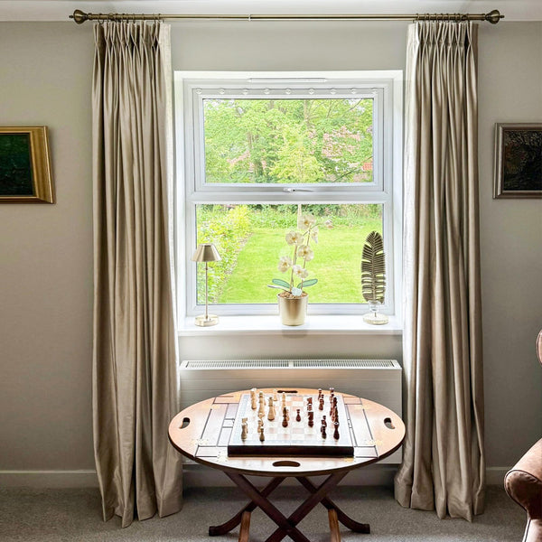 Curtains for Cat Owners: Elegant & Scratch-Resistant – Curtarra